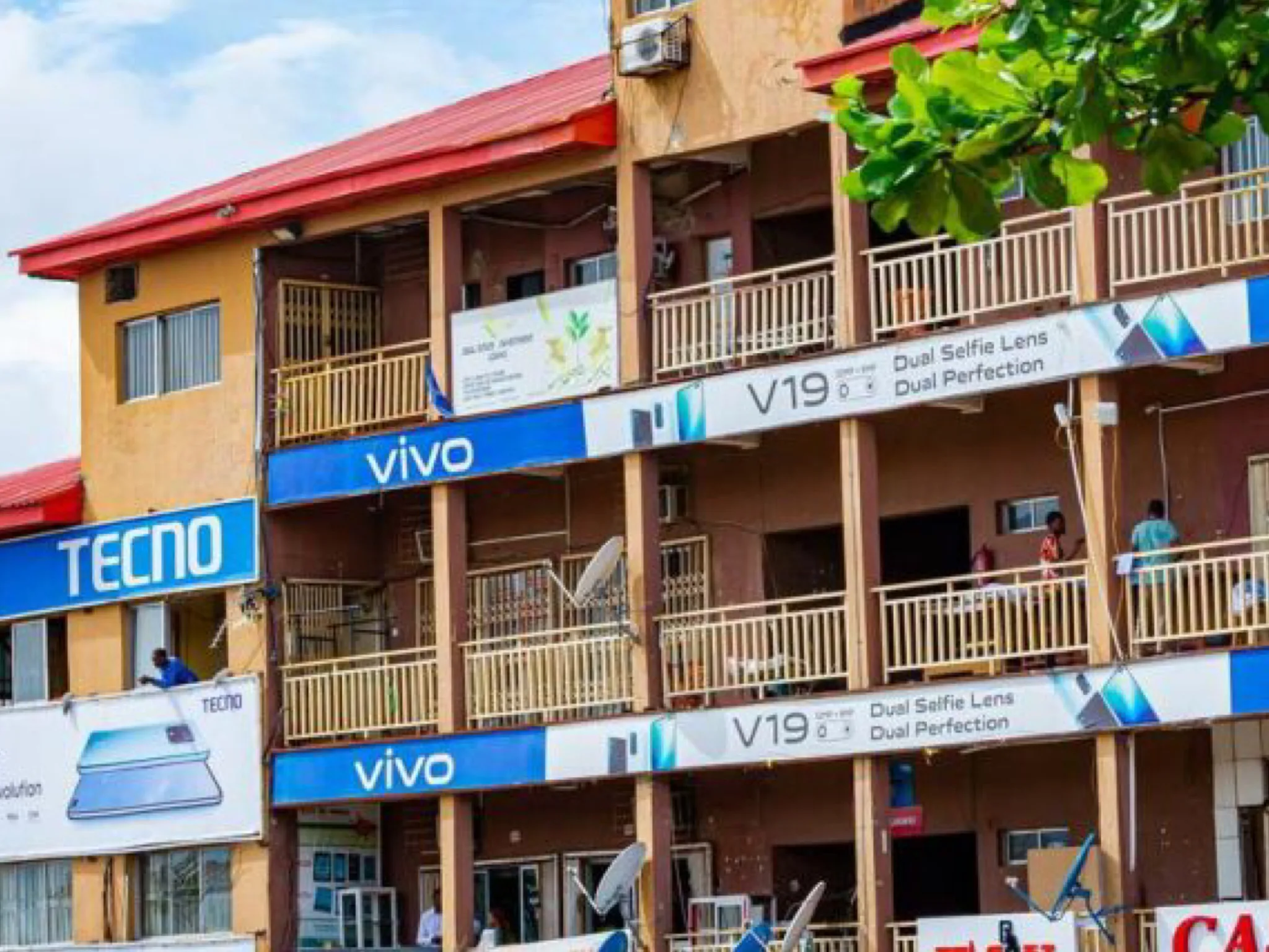 Nigeria Army Shuts Down Banex Plaza After Weekend Clash