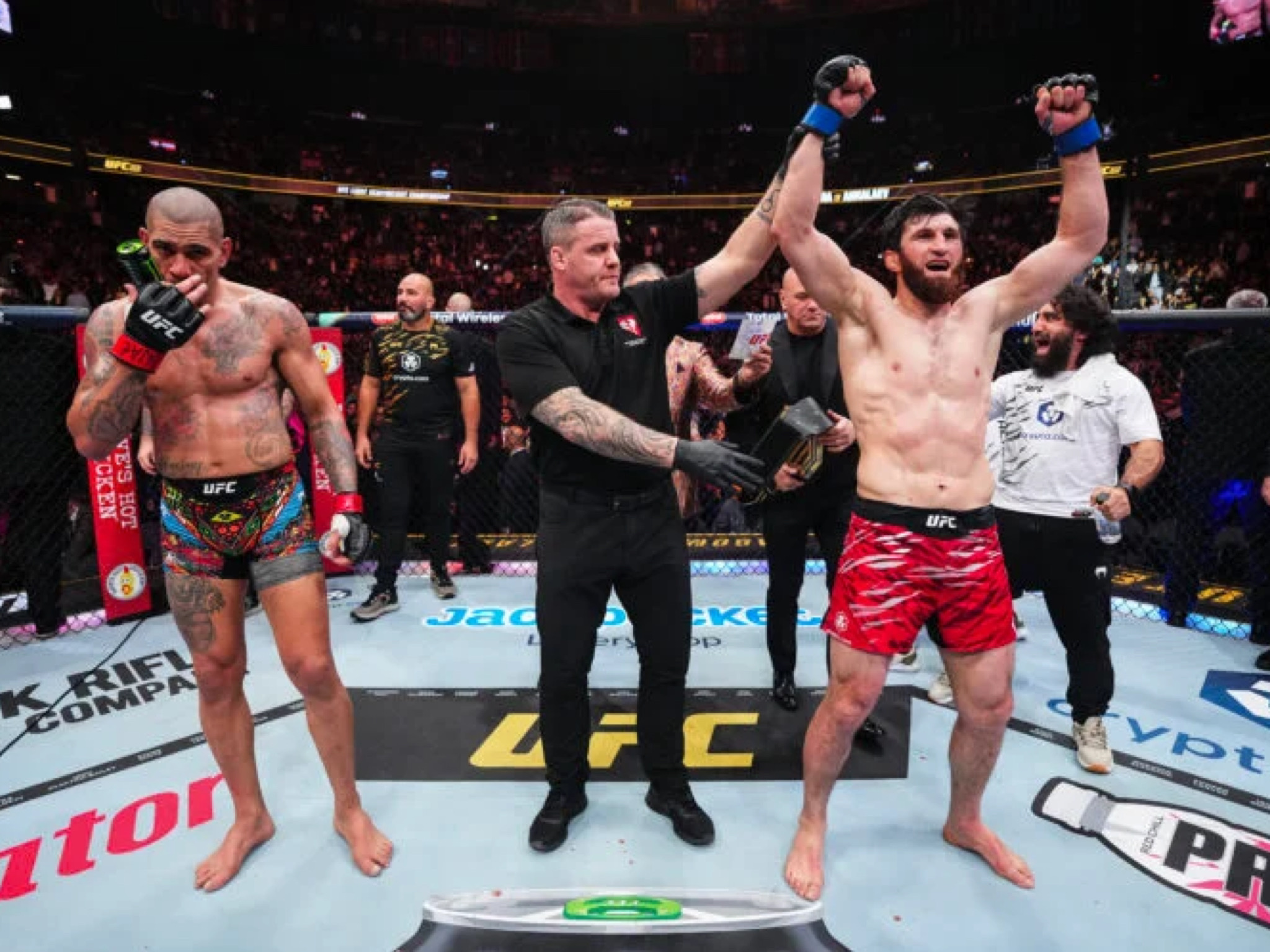 UFC 313: Ankalaev Beats Alex Pereira By Unianimous Decision